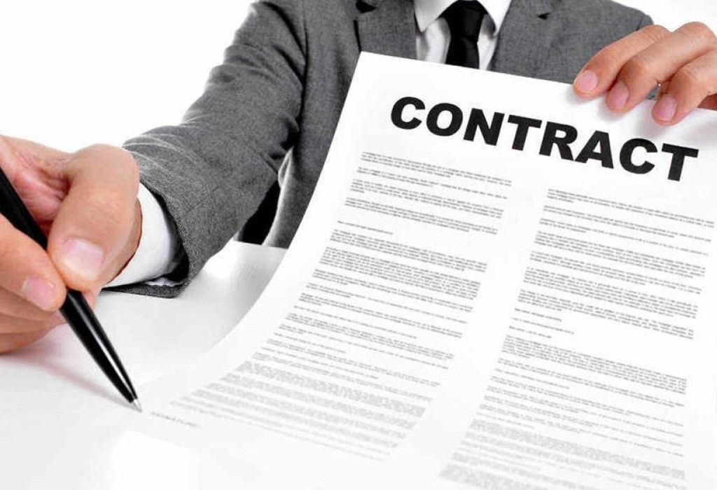 Do You Have A Contract? | Saunders Robinson Brown